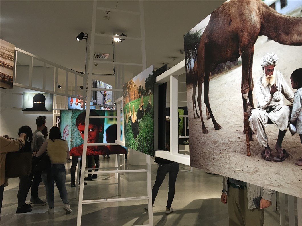 Senza Confini: la mostra di Steve McCurry al Pan di Napoli | World Trips